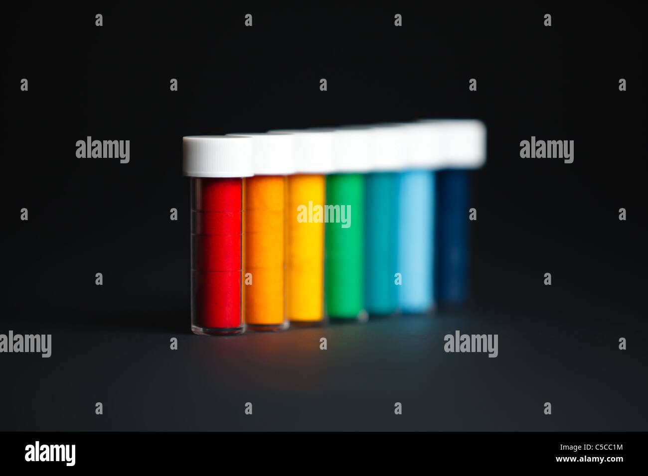 Vials of powdered food colouring Stock Photo - Alamy