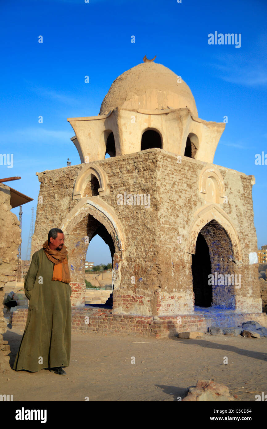 Mausoleum (11th-12th century), Fatimid cemetery, Aswan, Egypt Stock ...