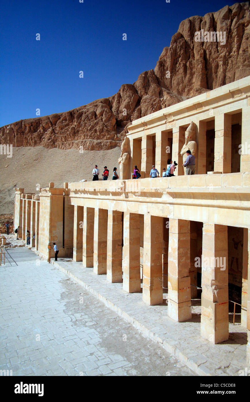 Mortuary Temple of Hatshepsut, Deir el-Bahari, Luxor (West bank), Egypt ...