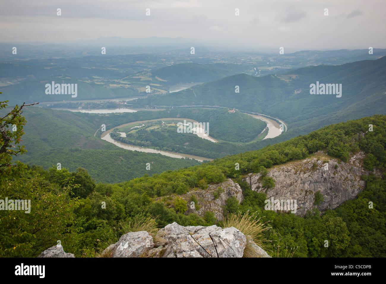 River Zapadna Morava, Serbia, Mountain Kablar, Jelica, meander Stock ...