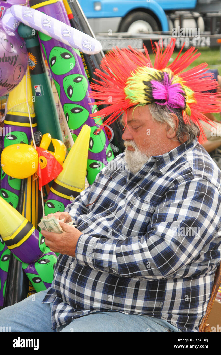 Vendor at county fair hi-res stock photography and images - Alamy