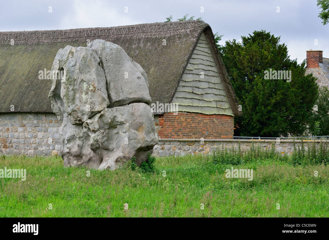 Neolithic stone houses hi-res stock photography and images - Alamy