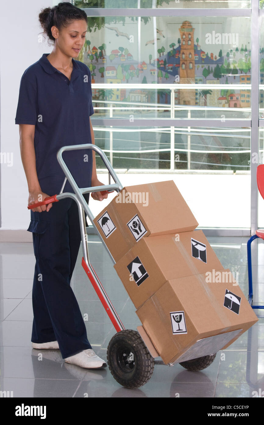 Delivering delivery hi-res stock photography and images - Alamy