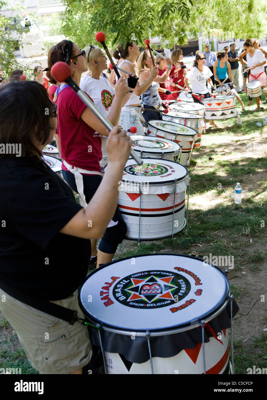 Drum circle hi-res stock photography and images - Alamy