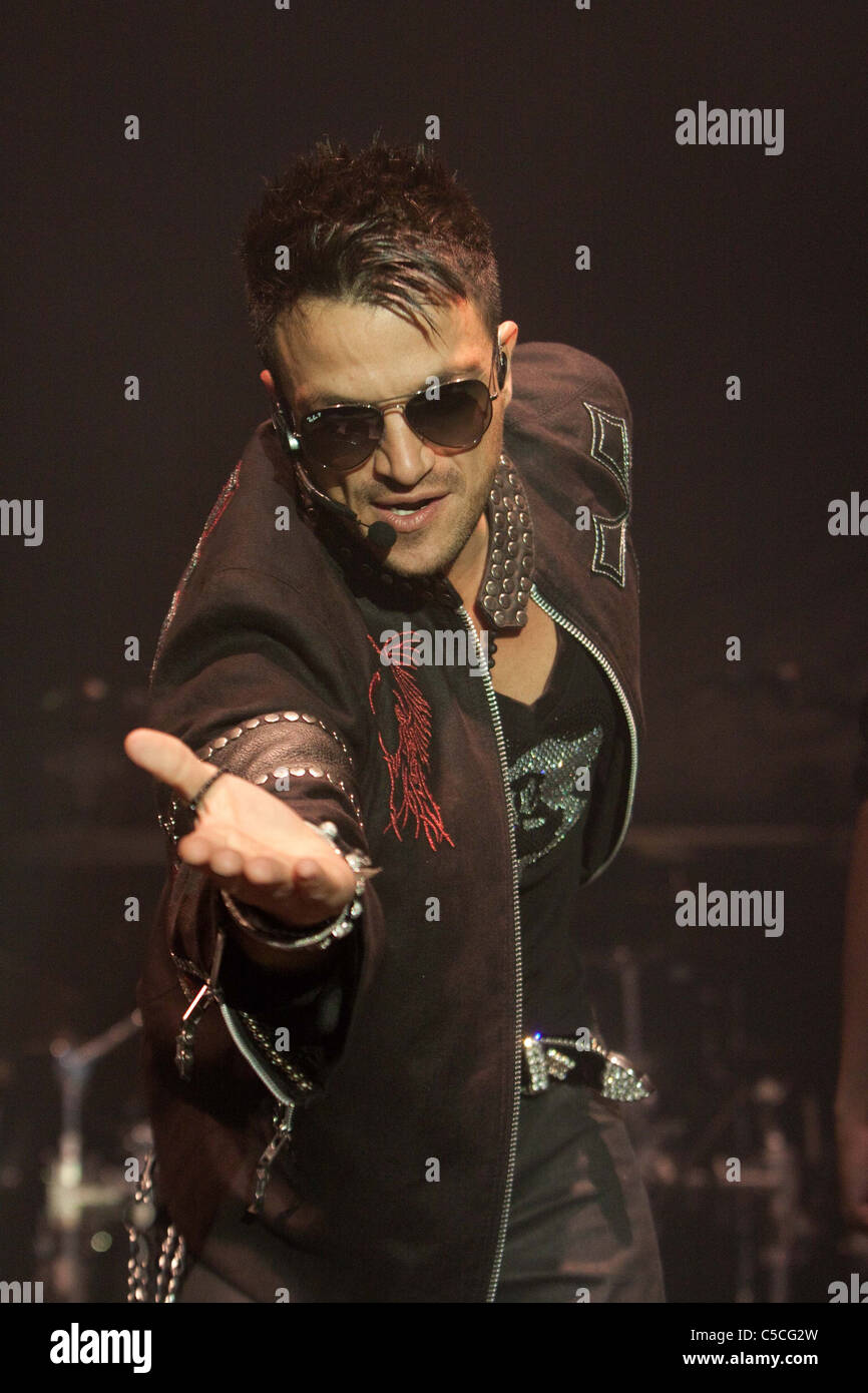 Peter Andre performing at Guilfest 2011 Stock Photo - Alamy