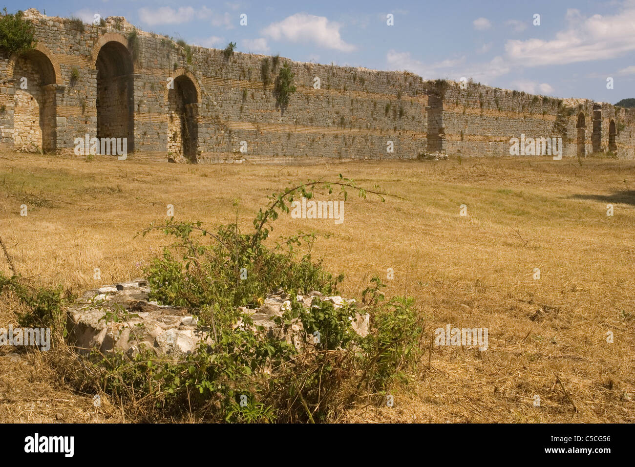 Greece Epiros Nikopolis roman city walls Stock Photo - Alamy