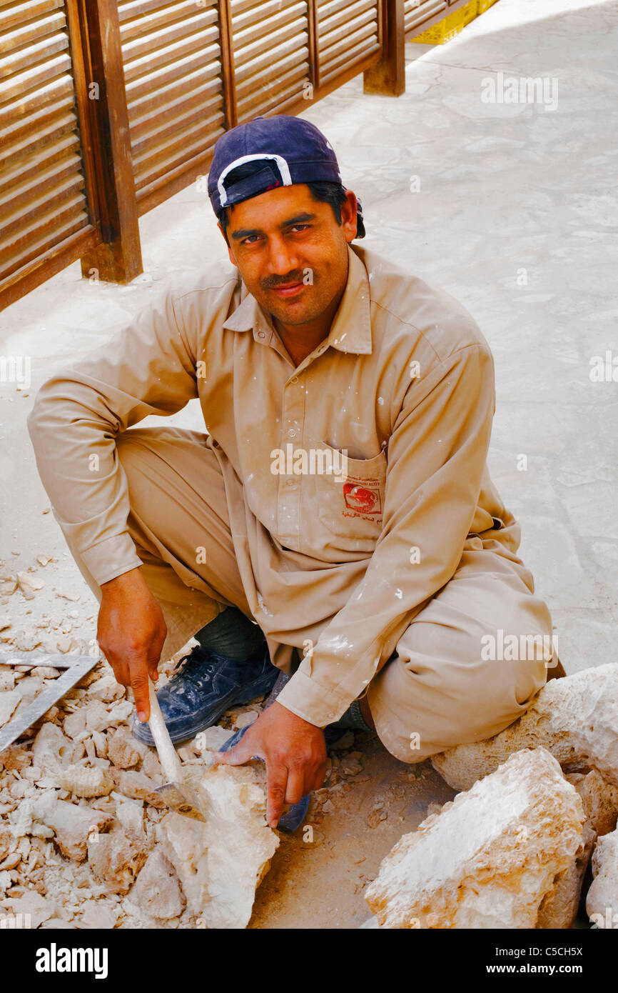 Coral bricks hi-res stock photography and images - Alamy