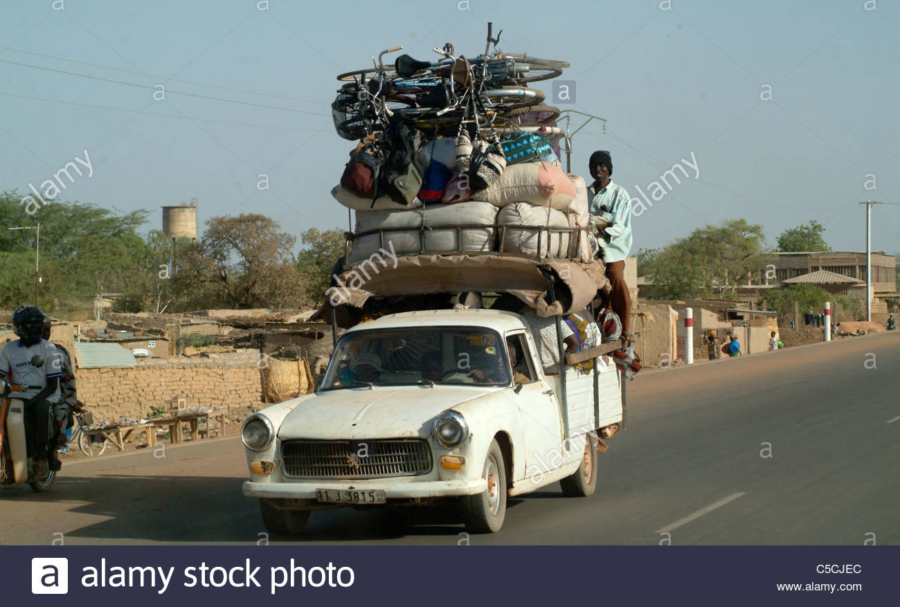 Overloaded Car Africa Stock Photos & Overloaded Car Africa Stock Images ...