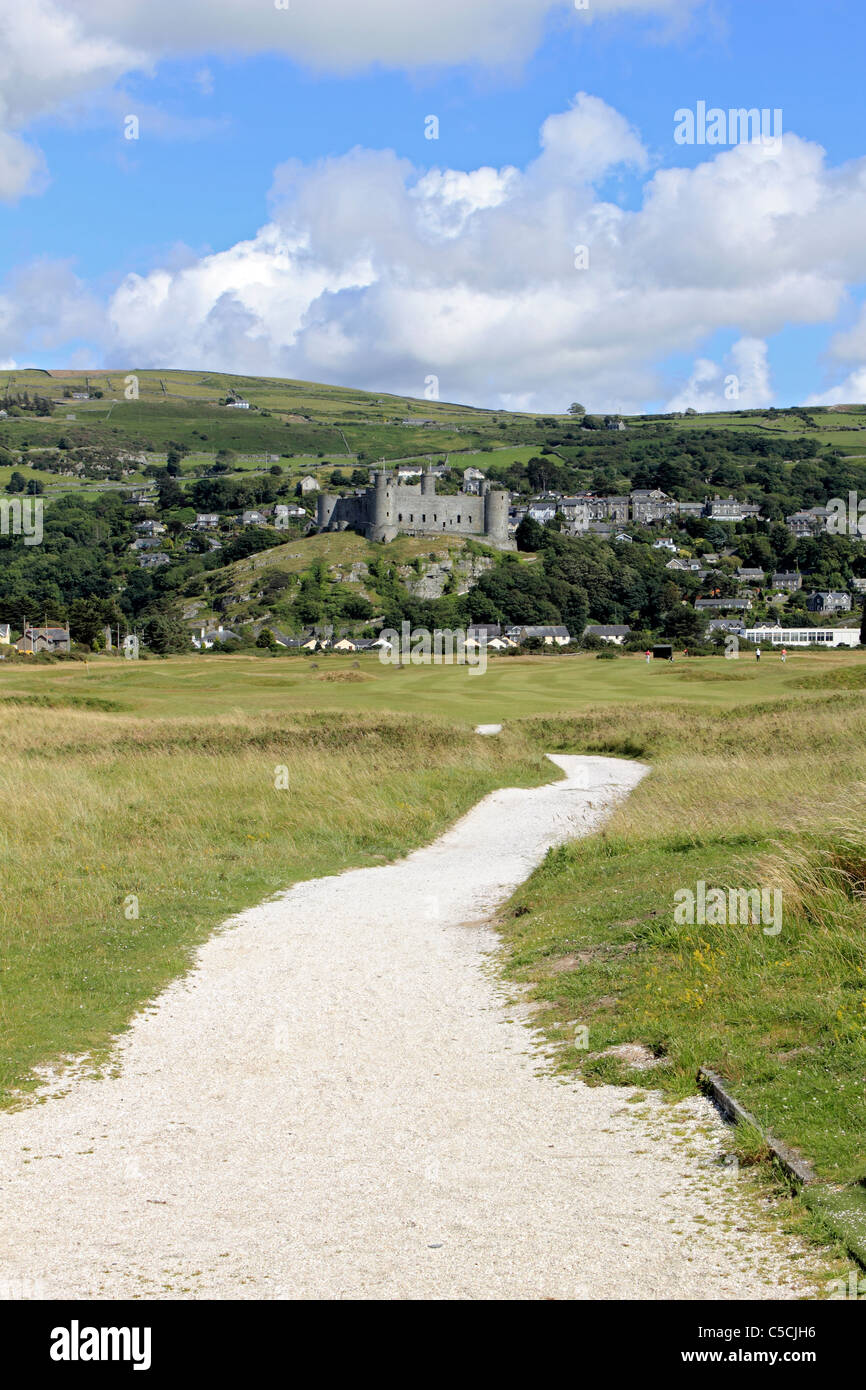 Harlech castle golf course hi-res stock photography and images - Alamy