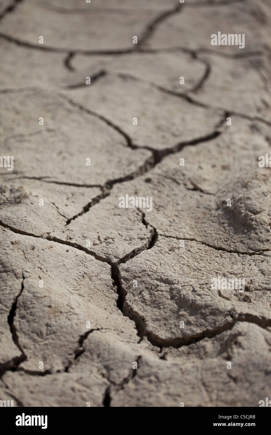Earth crack hi-res stock photography and images - Alamy