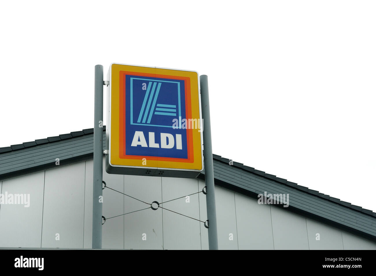 Aldi logo uk hi-res stock photography and images - Alamy