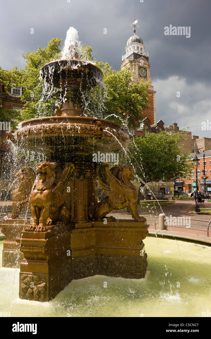 Ornamental water fountain with Town Hall clock tower beyond, Town Hall ...