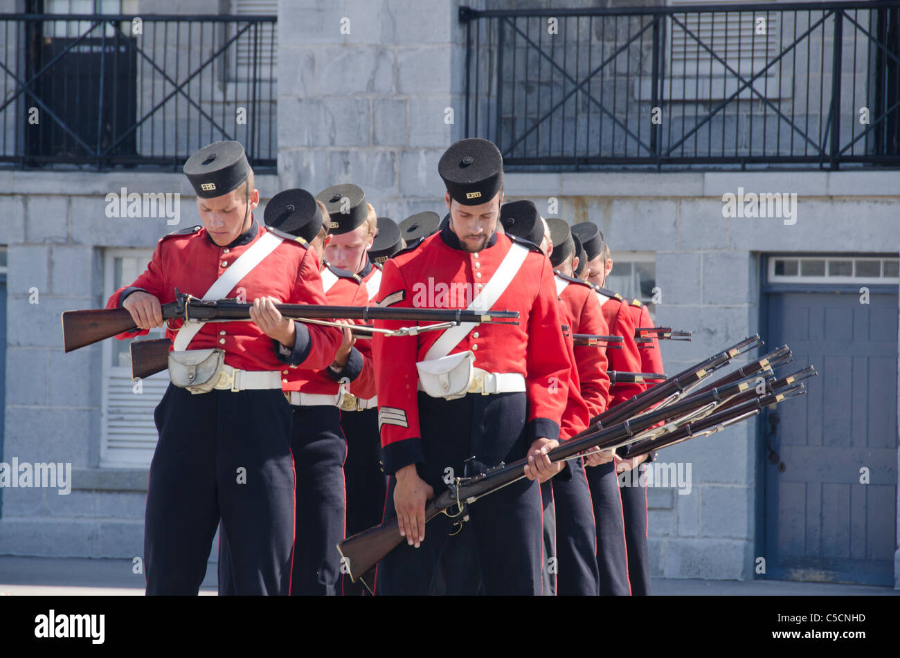 Historical reenactment attire hi-res stock photography and images - Alamy