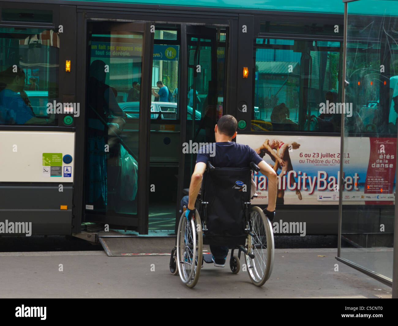 Wheelchair paris disability hi-res stock photography and images - Alamy