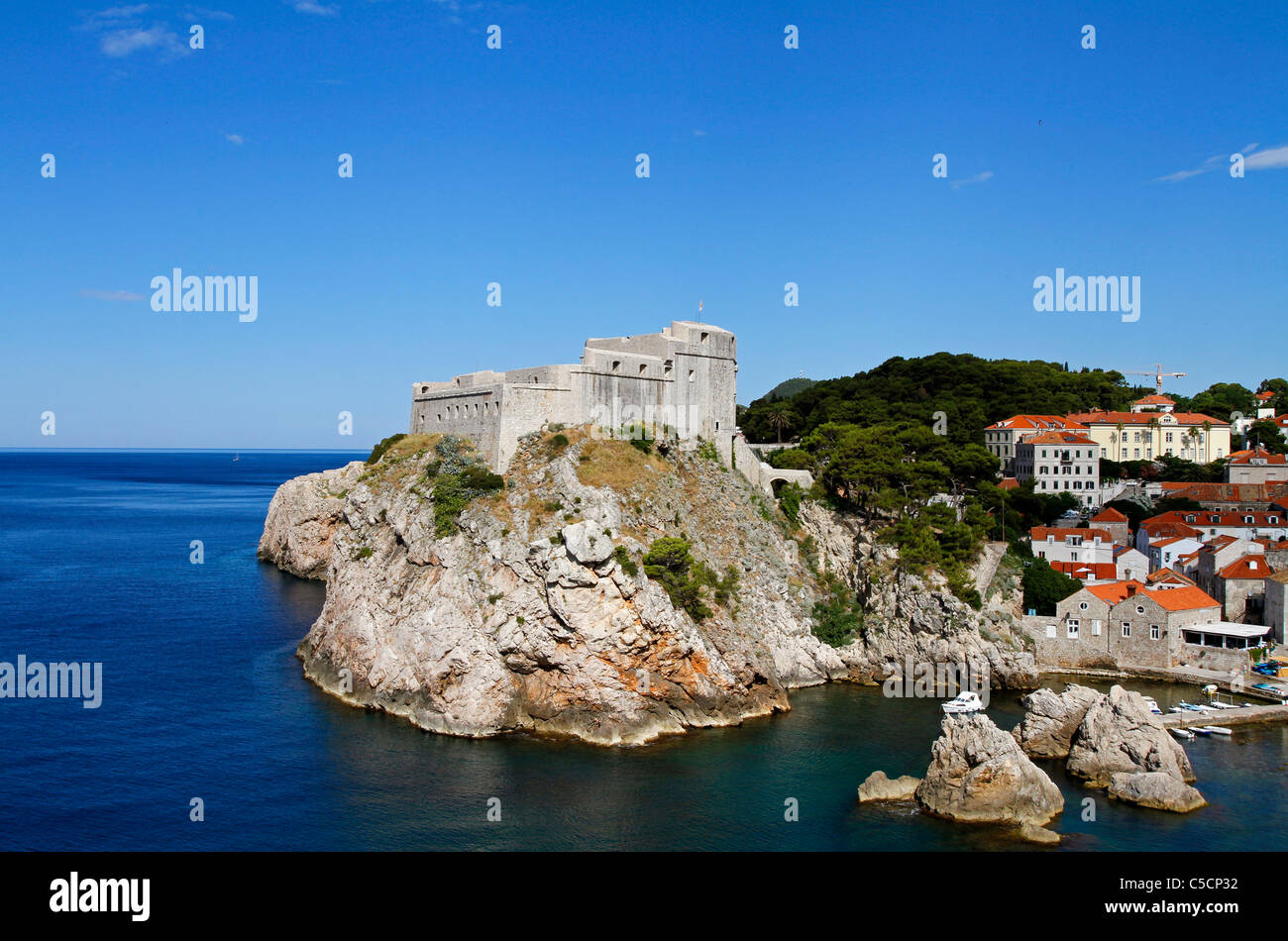 Fort Lovrijenac - St Lawrence Fortress - Dubrovnik, Croatia Stock Photo ...