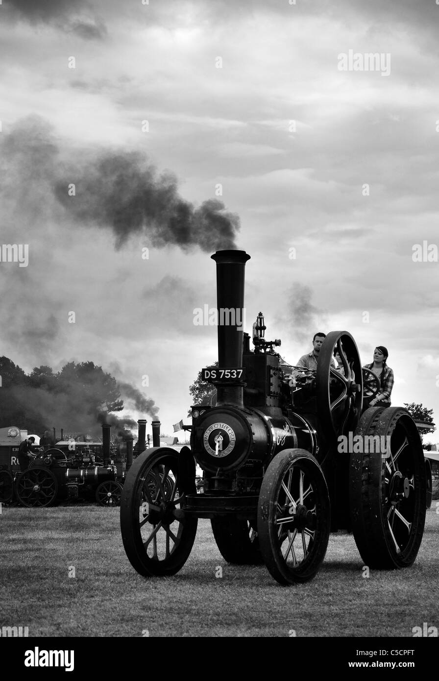 Fairground steam engine hi-res stock photography and images - Alamy