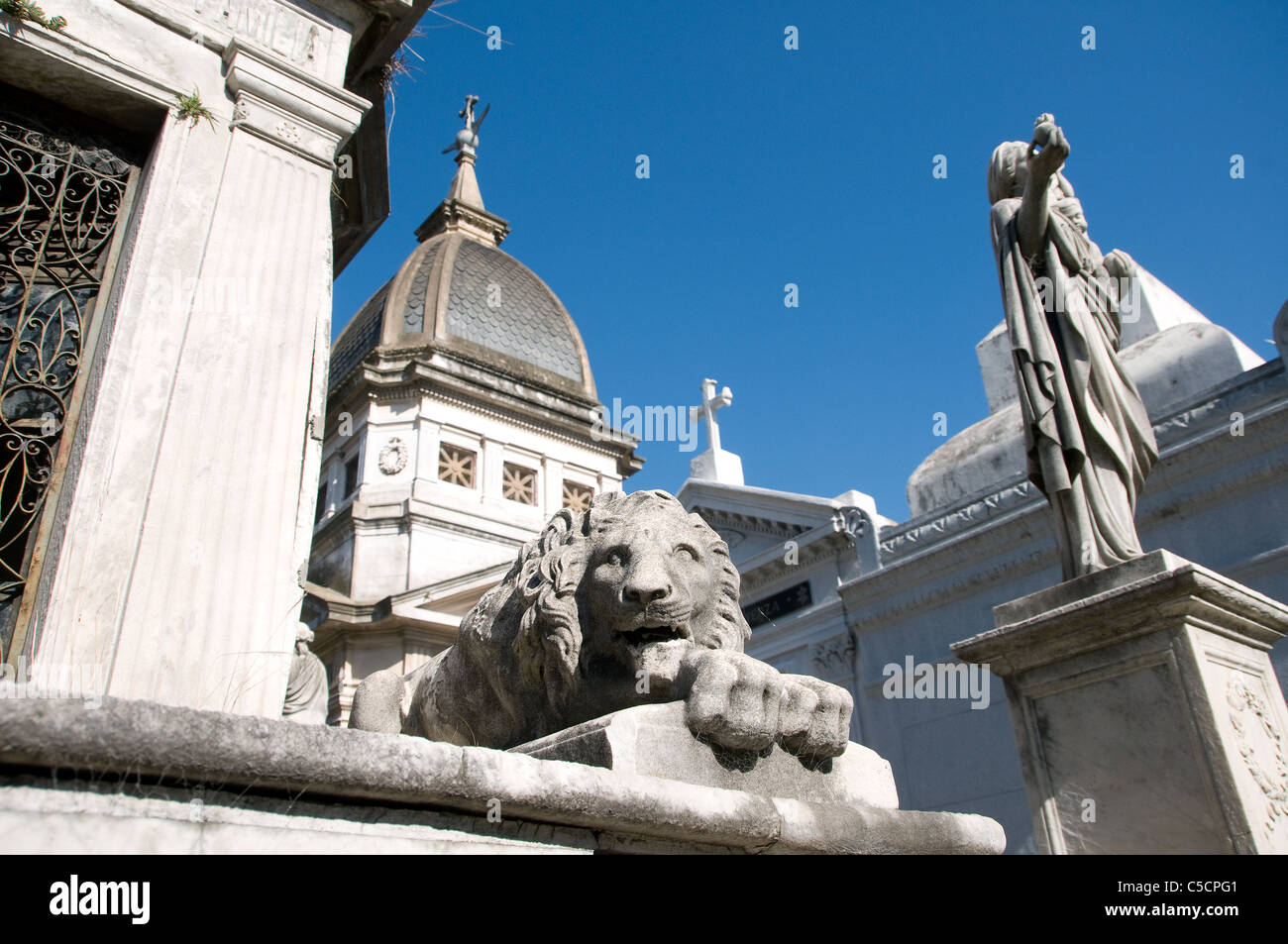 La Recoleta Cemetery, Recoleta, Buenos Aires, Argentina Stock Photo - Alamy