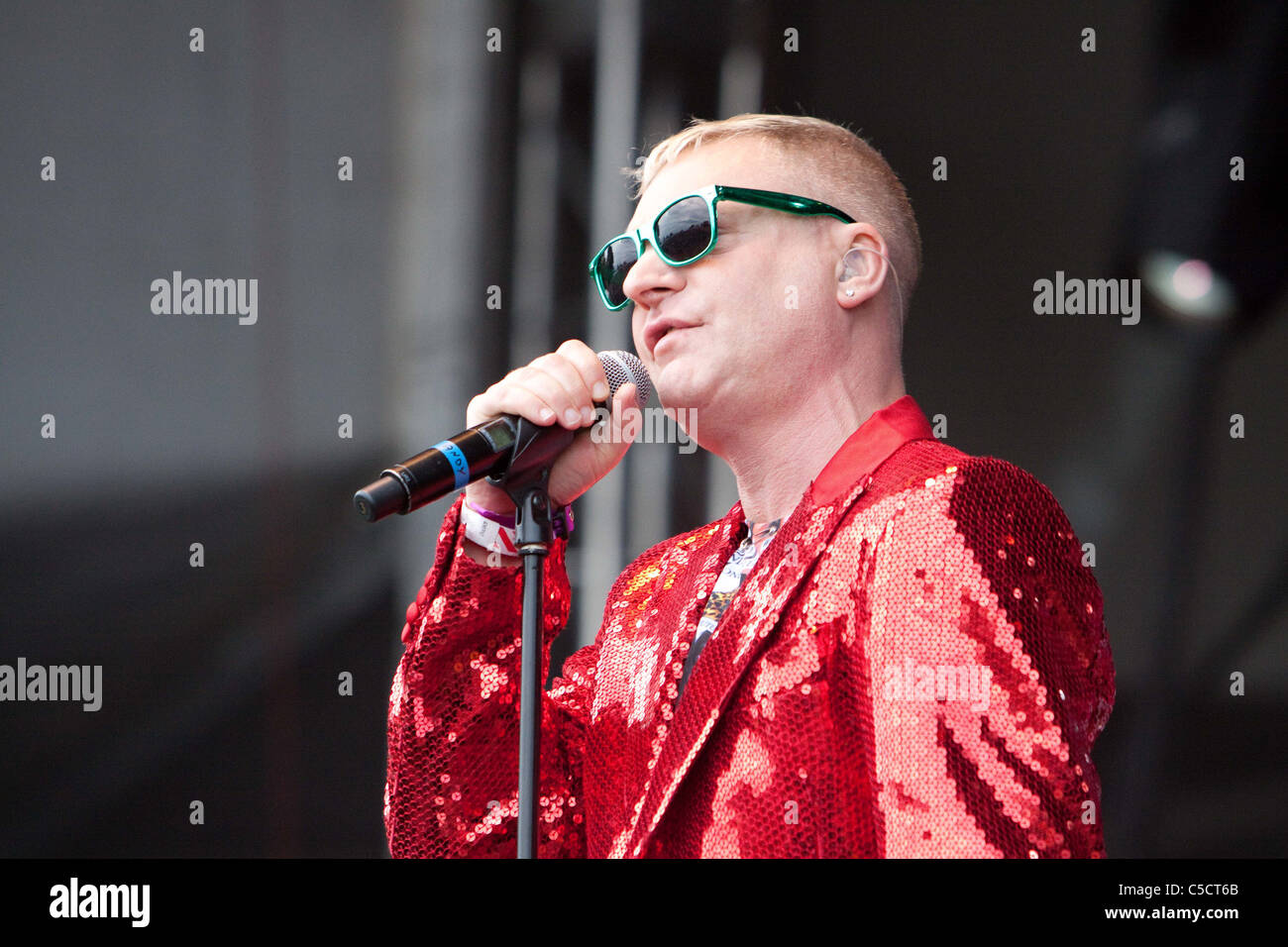 Erasure hi-res stock photography and images - Alamy