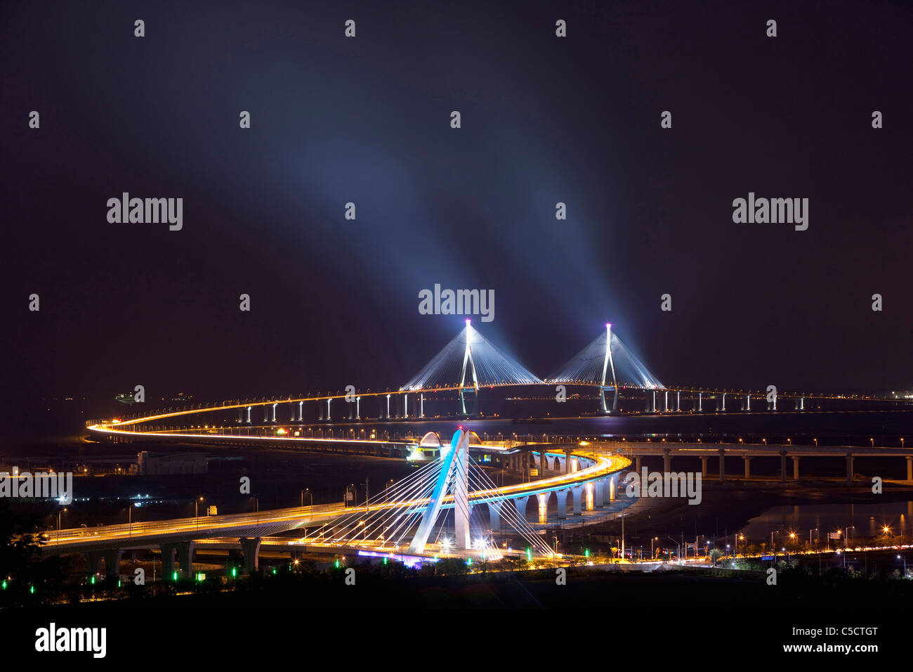 night scape of the Incheon bridge Stock Photo - Alamy