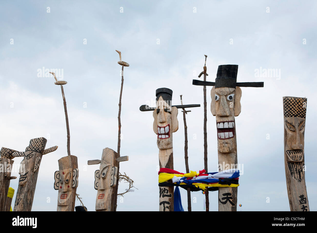 Jangseung korean hi-res stock photography and images - Alamy