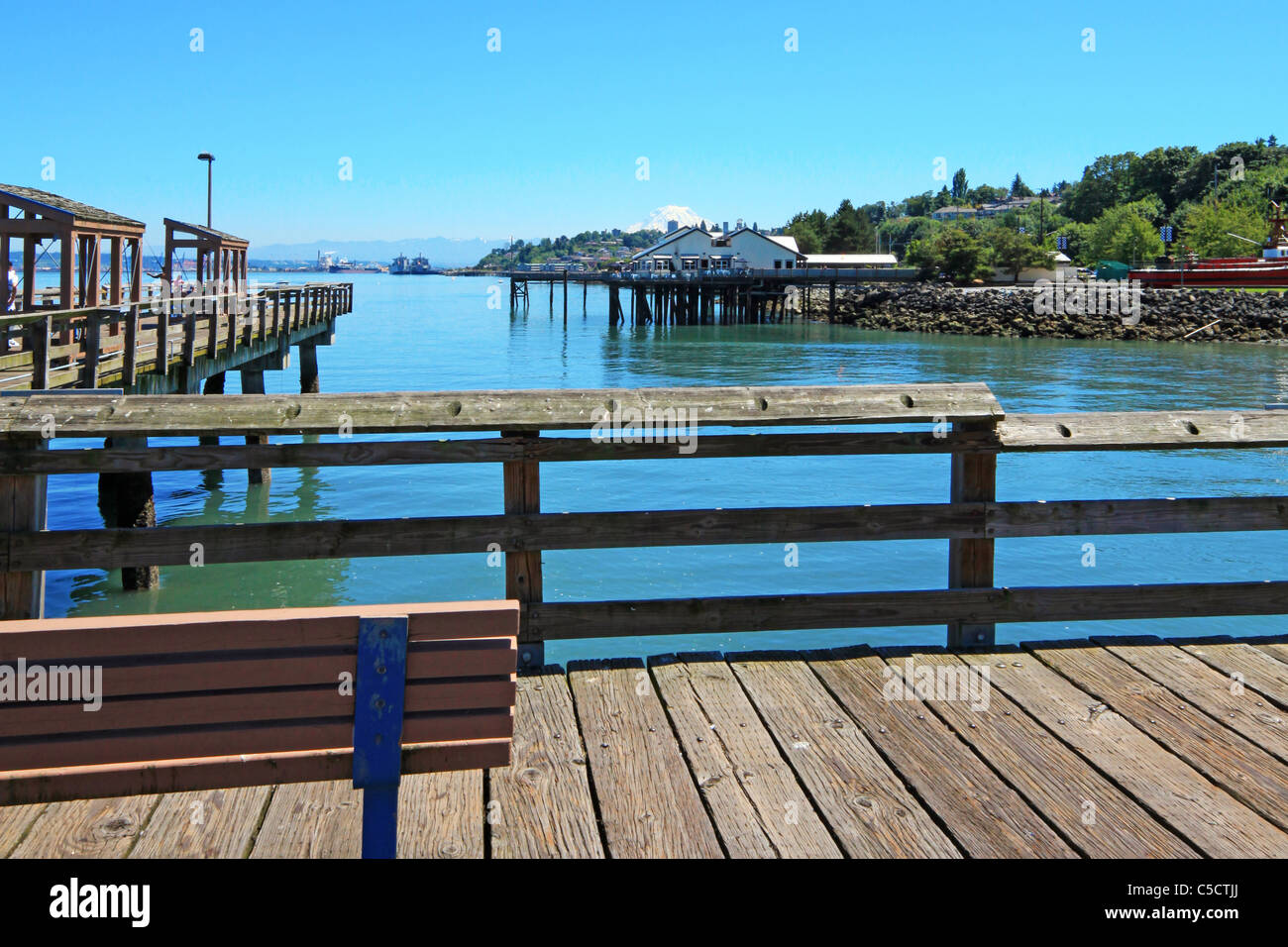 Tacoma, WA Ruston Way waterfront with pier and Mt.Rainier during summer ...