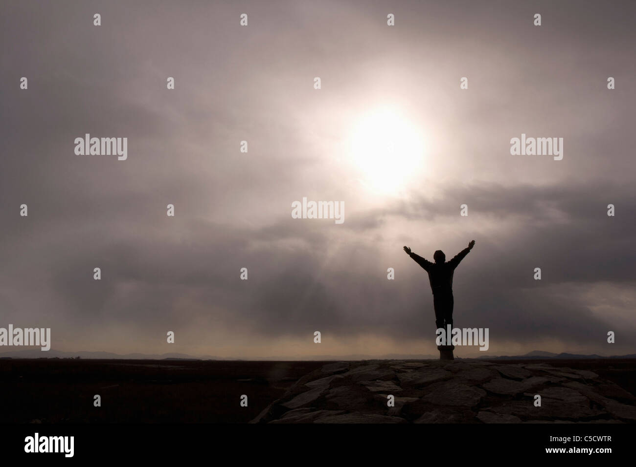 Statue with sunlight hi-res stock photography and images - Alamy