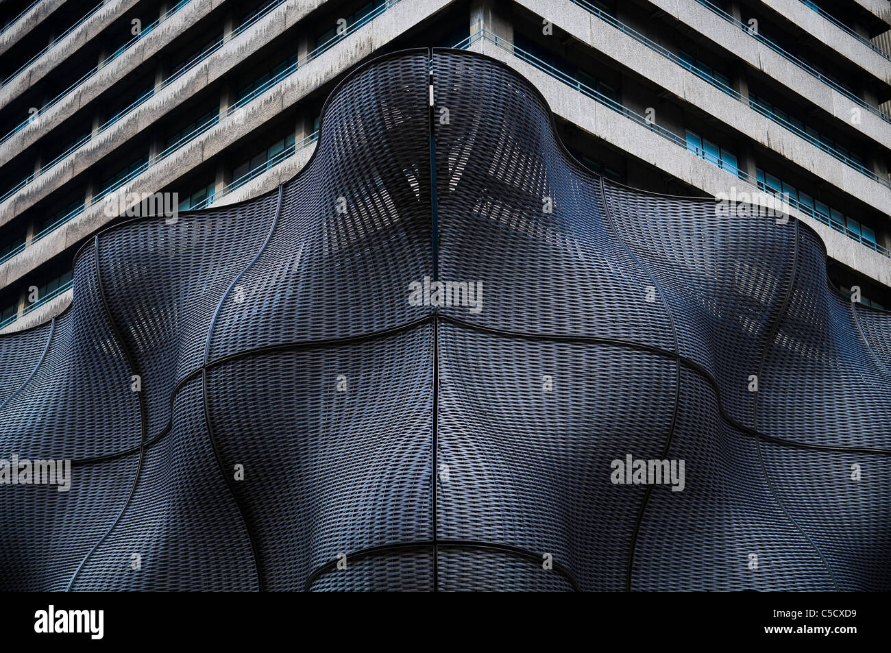 'Boiler Suit' cladding for Guy's Hospital, London designed by ...
