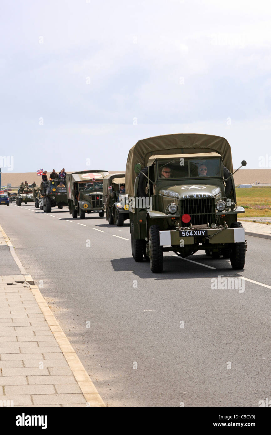 Parade Ww2 Vehicles High Resolution Stock Photography and Images - Alamy