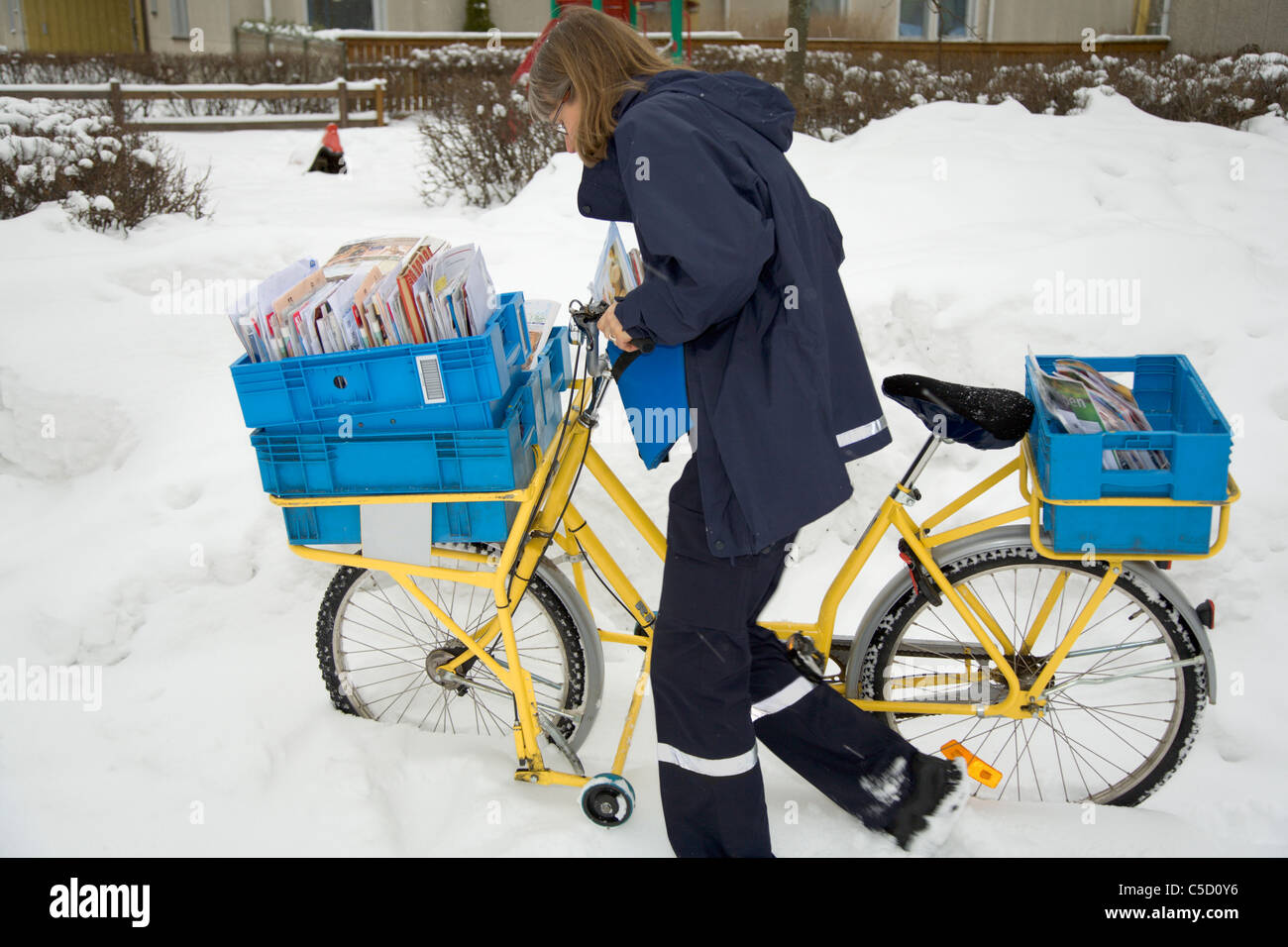 Mailman bicycle hi-res stock photography and images - Alamy