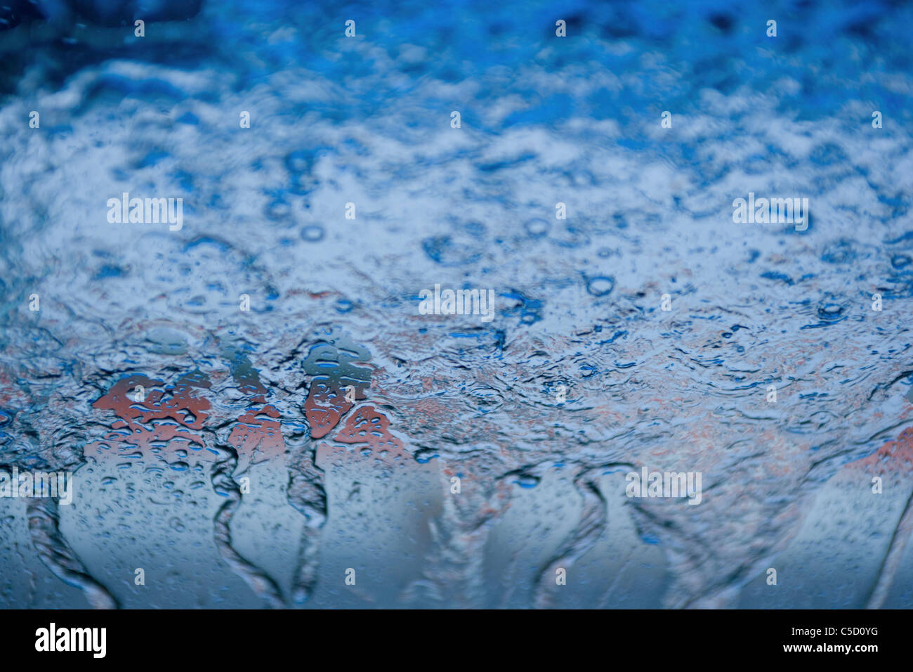 Deep drops hi-res stock photography and images - Alamy