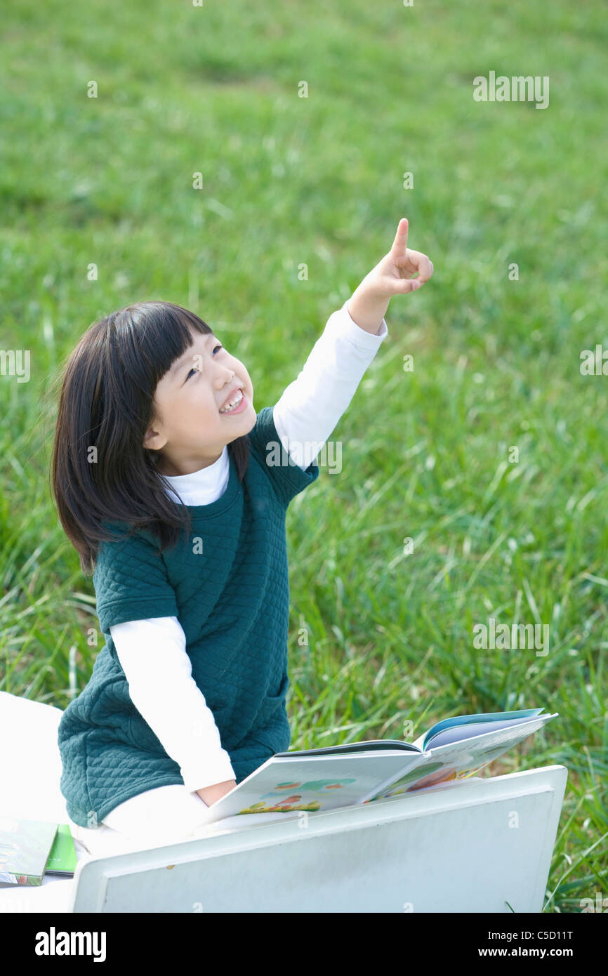 Poin pointing hi-res stock photography and images - Alamy