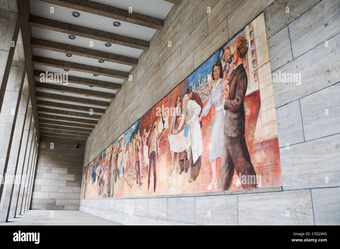 Soviet mural hi-res stock photography and images - Alamy