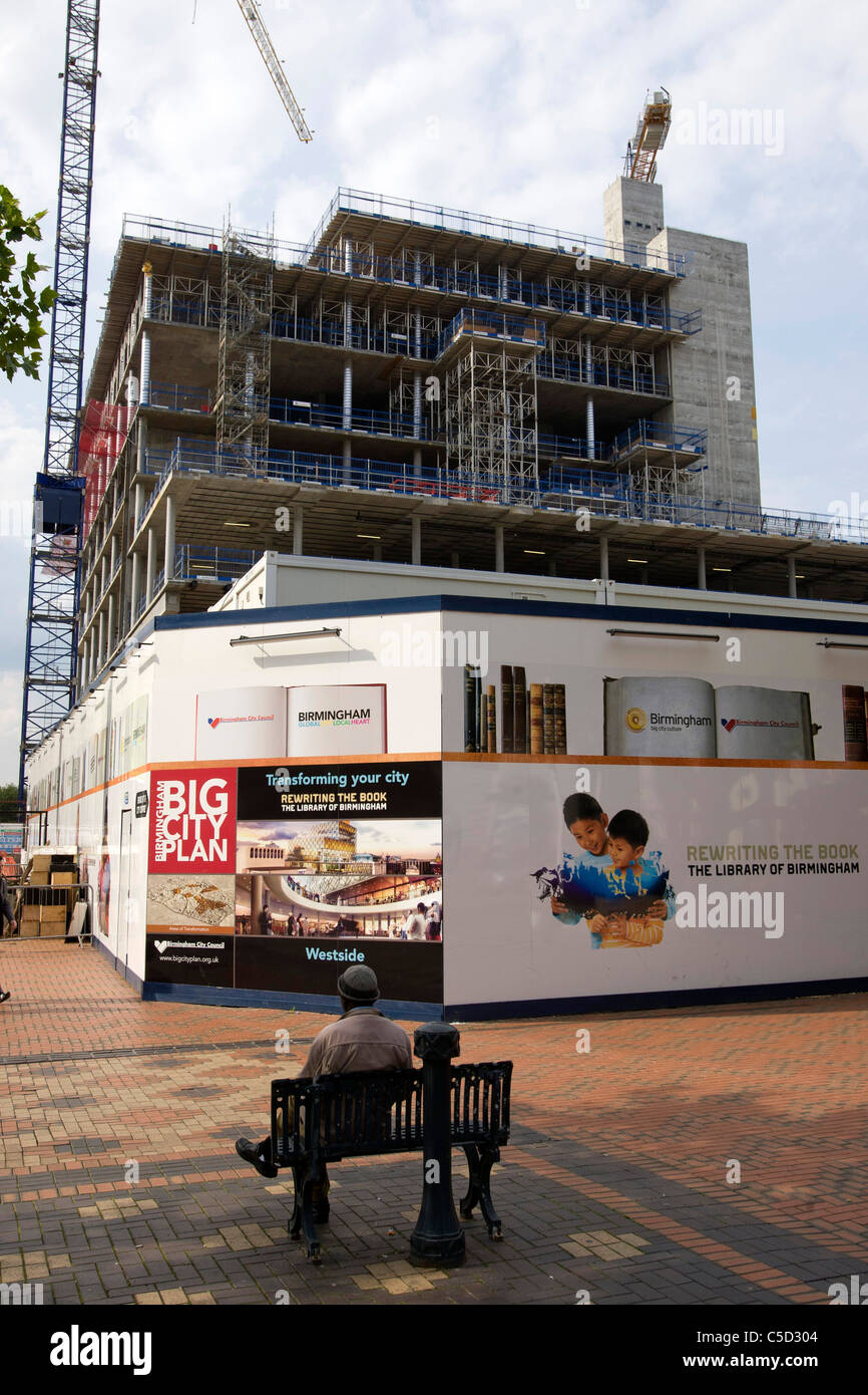 The new Birmingham Library under construction in July 2011 Stock Photo ...