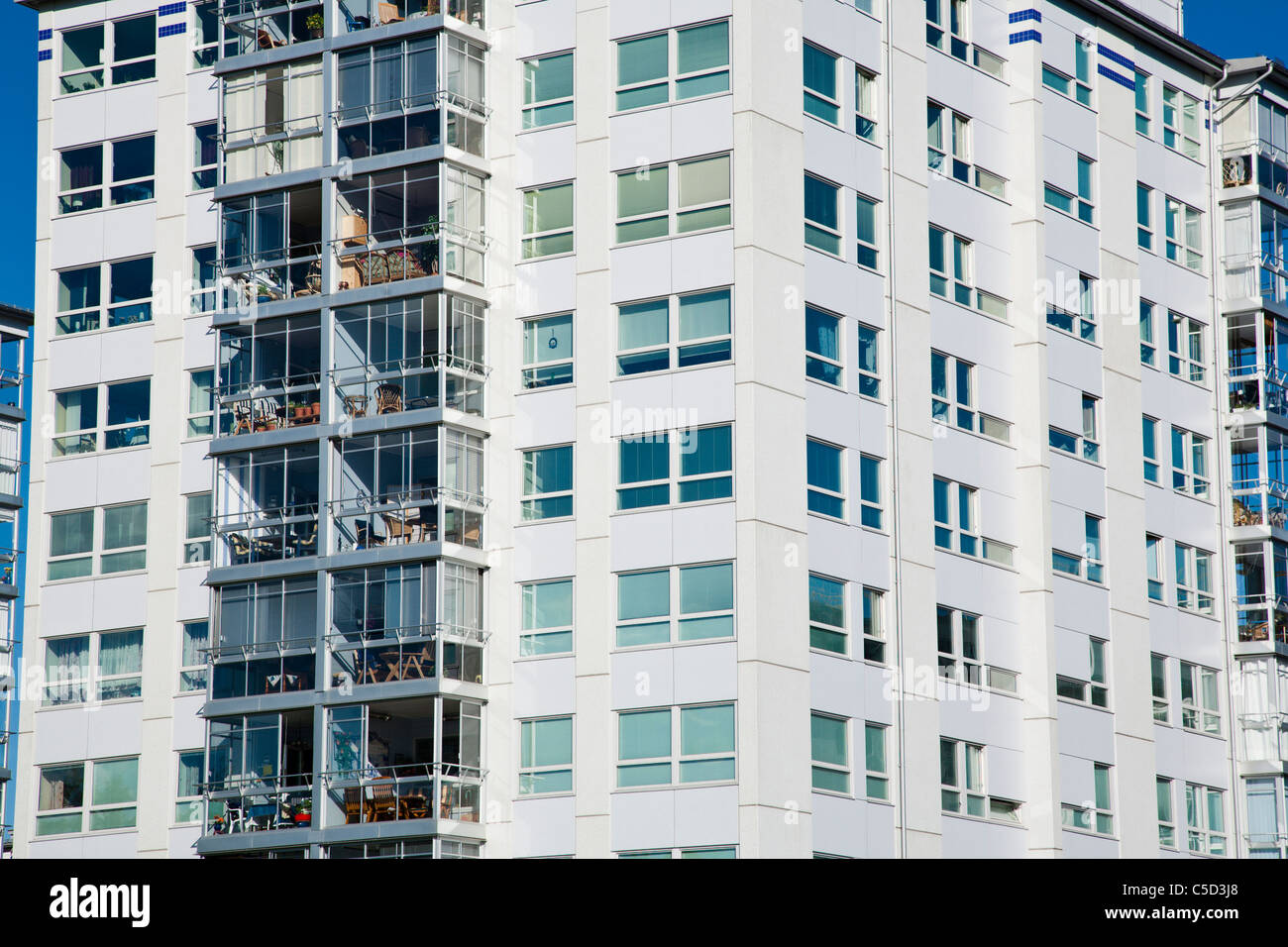 Newly built square hi-res stock photography and images - Alamy