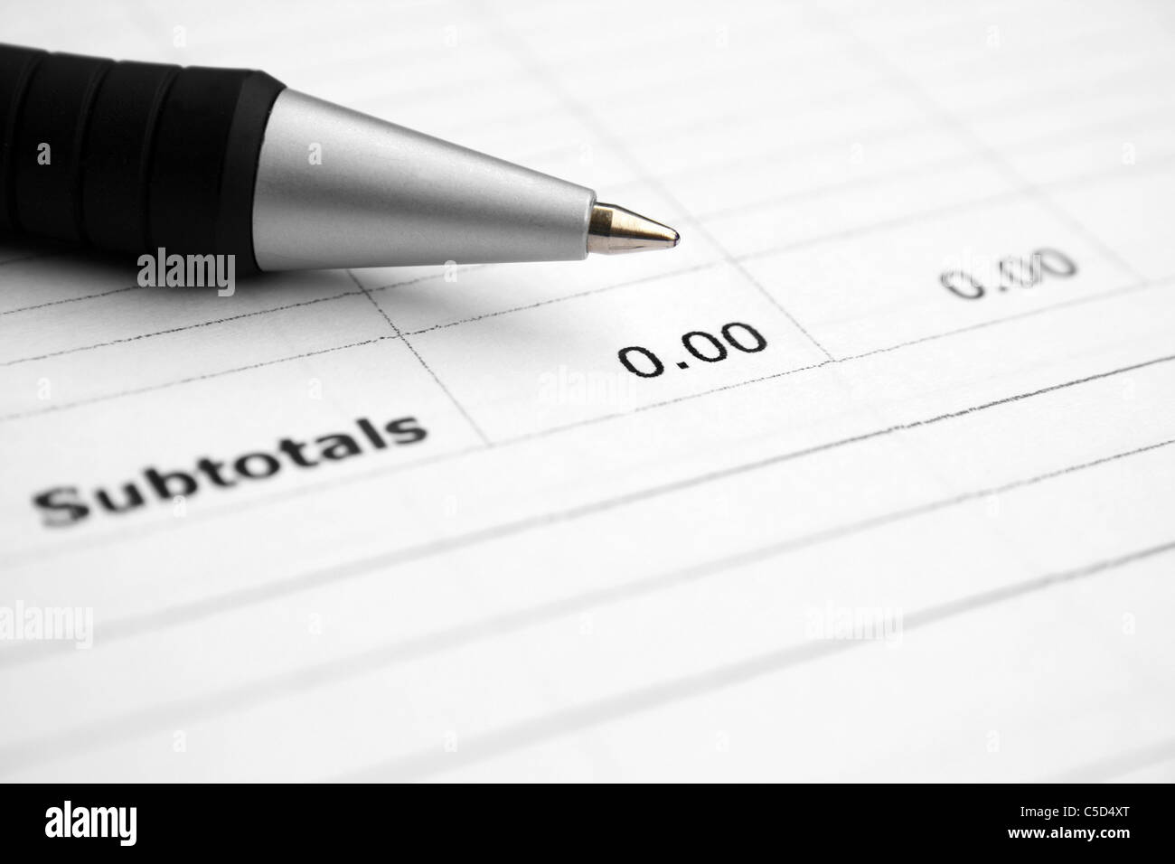 Subtotal hi-res stock photography and images - Alamy