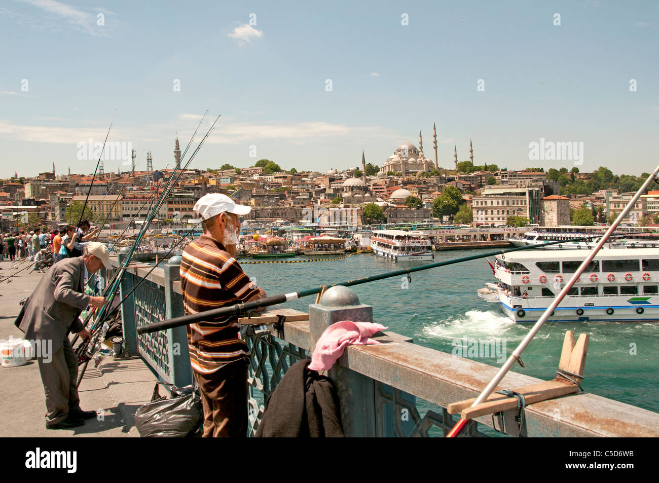 Fishing in the golden horn istanbul hi-res stock photography and images ...