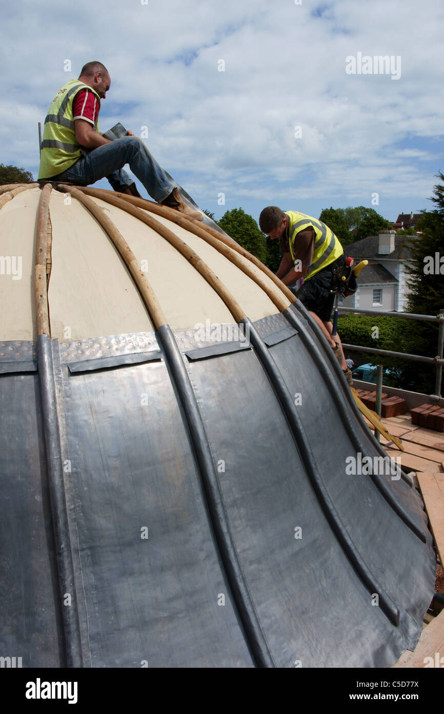 Sheet Roofing High Resolution Stock Photography and Images - Alamy