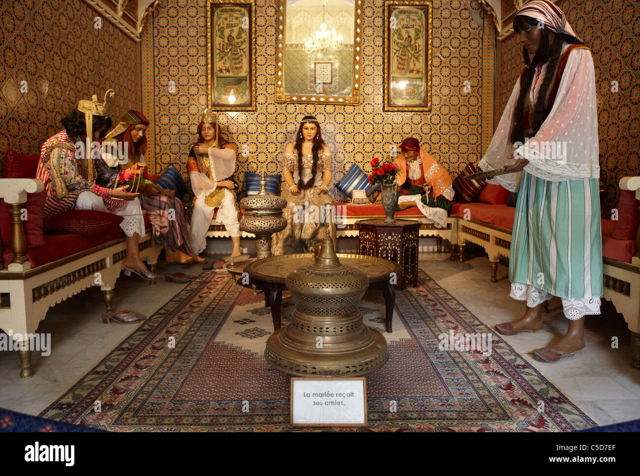 Dar cherait museum tozeur history hi-res stock photography and images ...