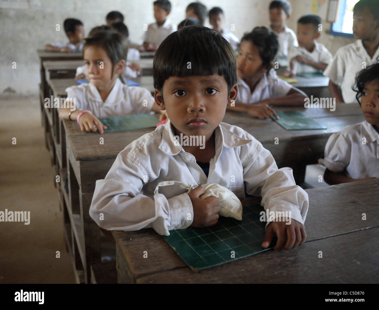 CAMBODIA Village primary school Stock Photo - Alamy