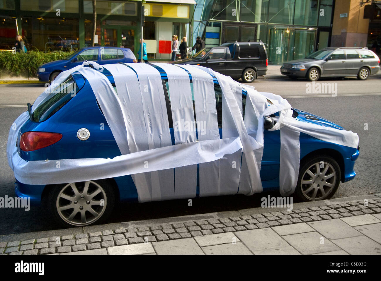 Paper wrapped car hi-res stock photography and images - Alamy