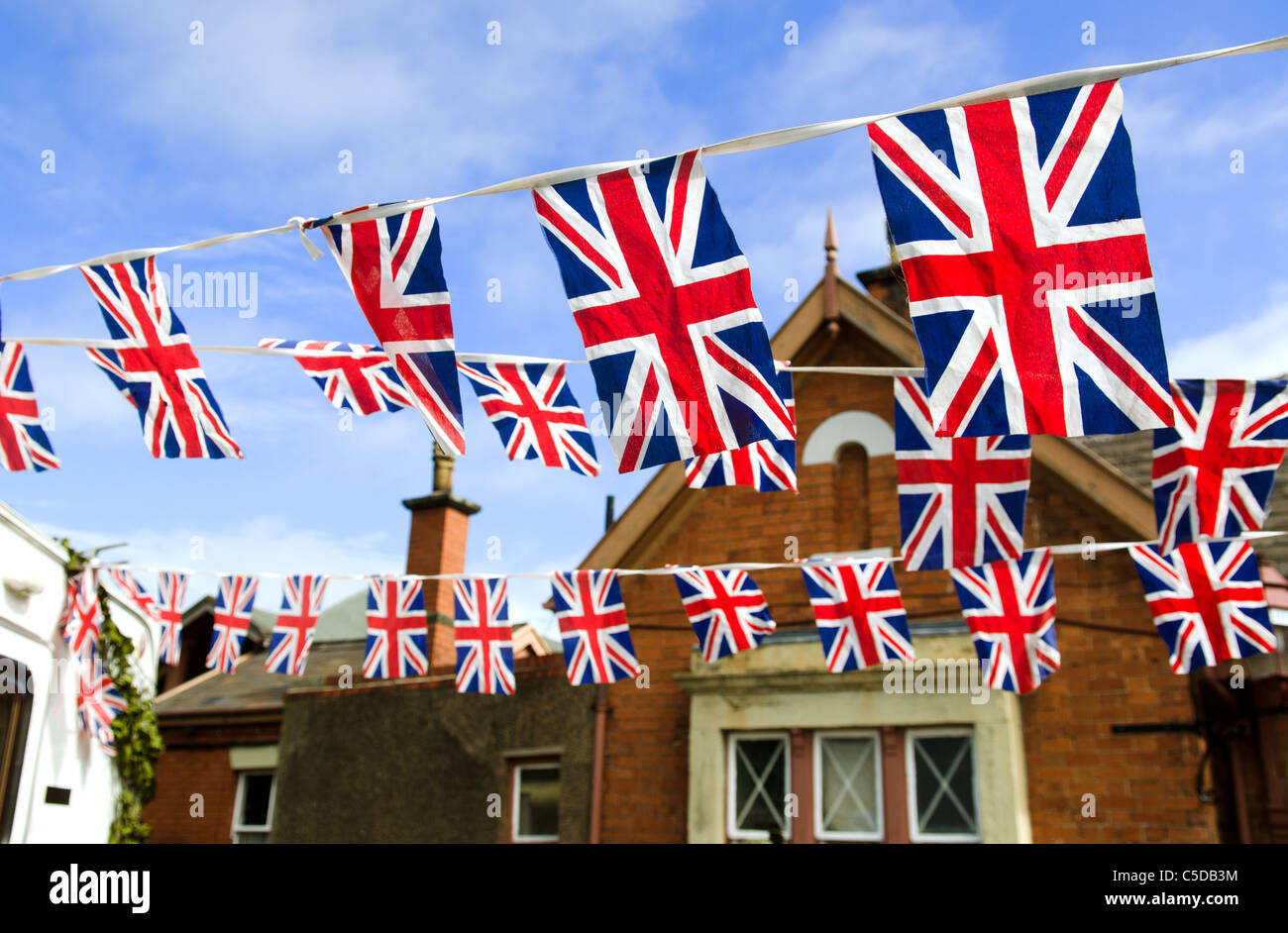 Union jack bunting hi-res stock photography and images - Alamy