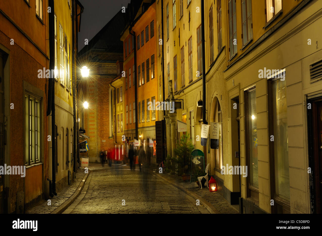 Burred windows hi-res stock photography and images - Alamy