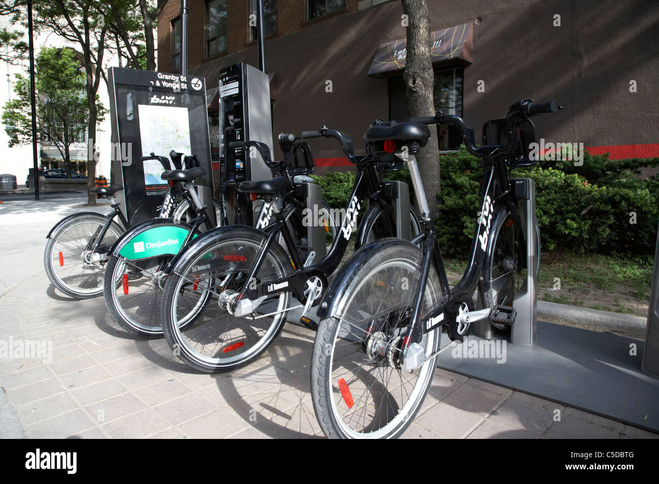 Bike hire system hi-res stock photography and images - Alamy
