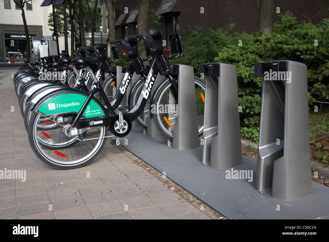 Bike hire toronto hi-res stock photography and images - Alamy