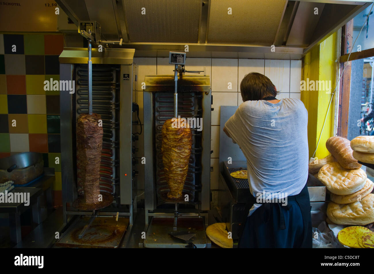 Dimitri Petit gyros Greek fast food restaurant Utrecht central ...