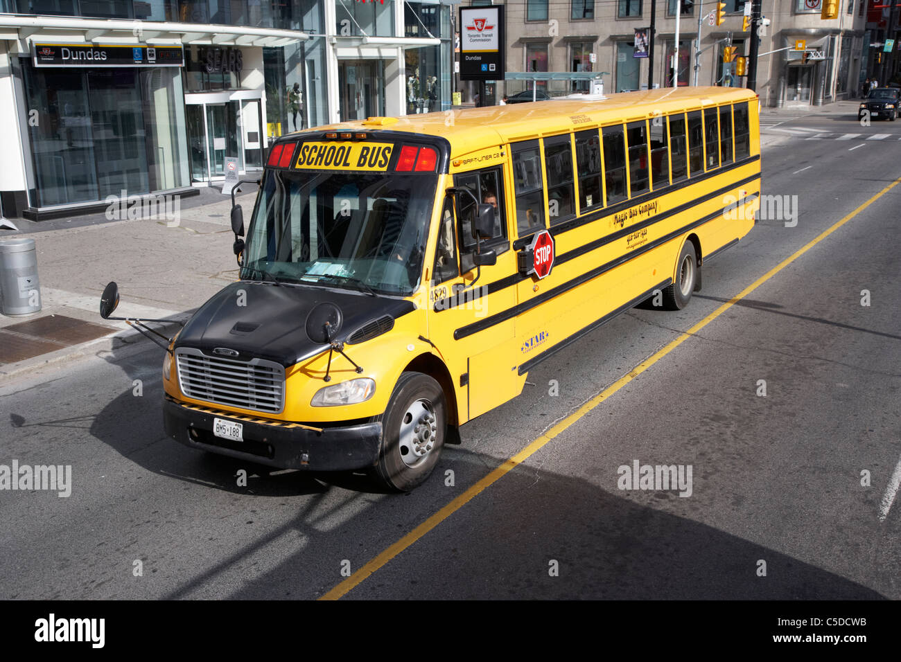 Magic bus hi-res stock photography and images - Alamy