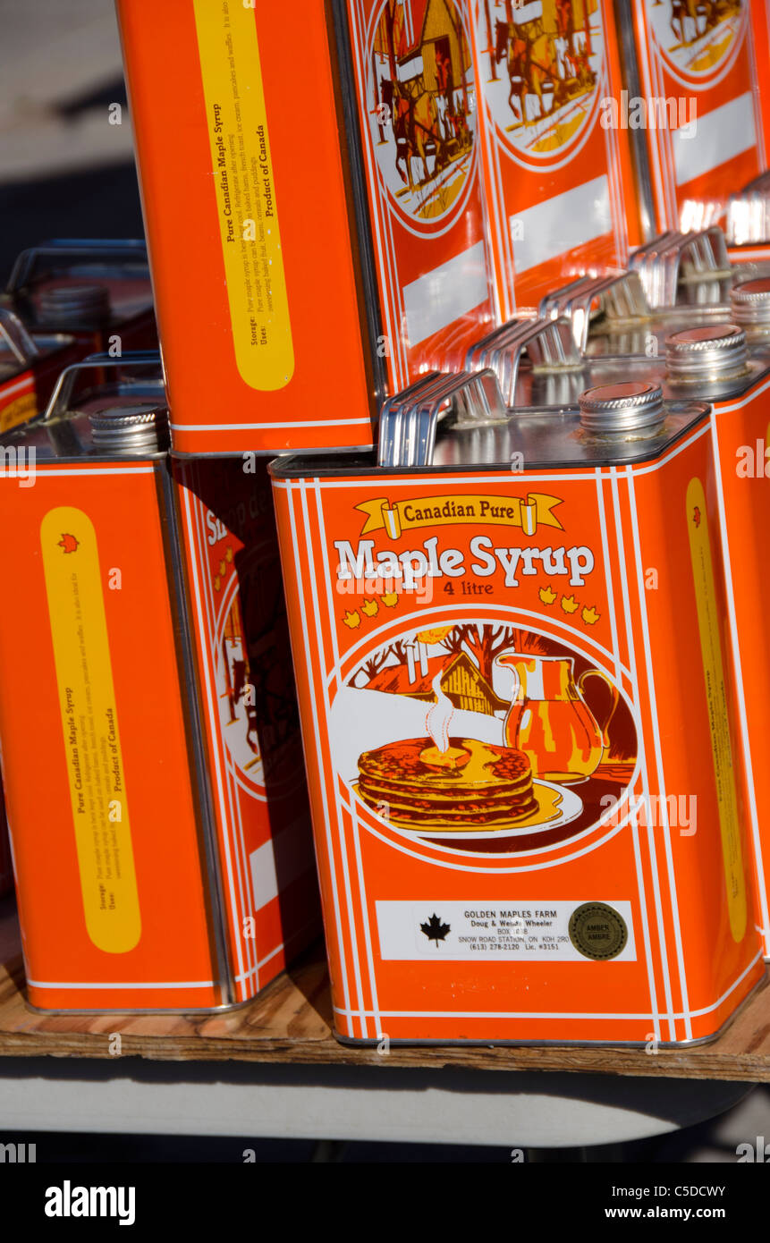Canadian maple syrup hi-res stock photography and images - Alamy
