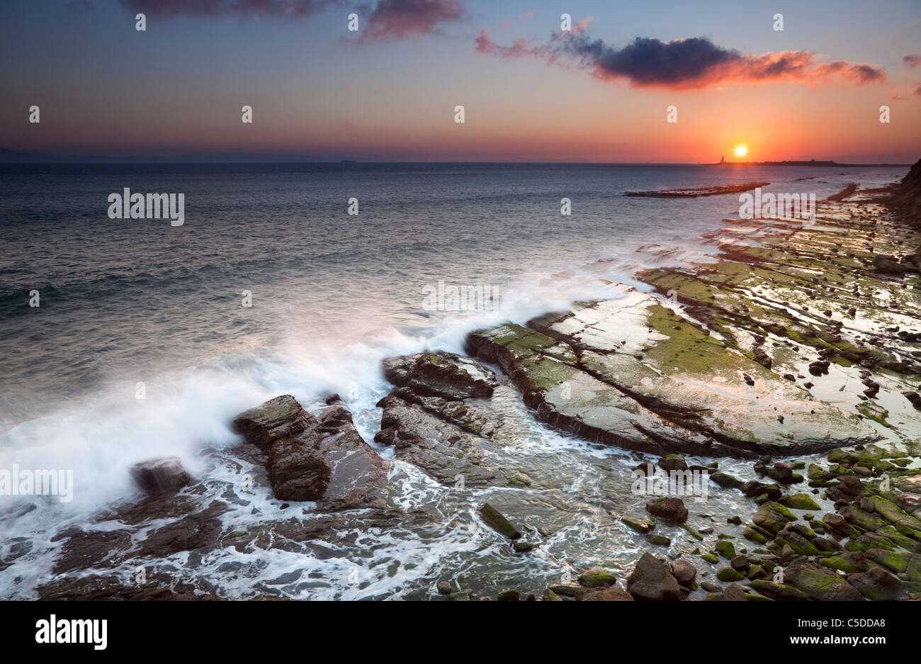 Narrow beach line waves ocean hi-res stock photography and images - Alamy