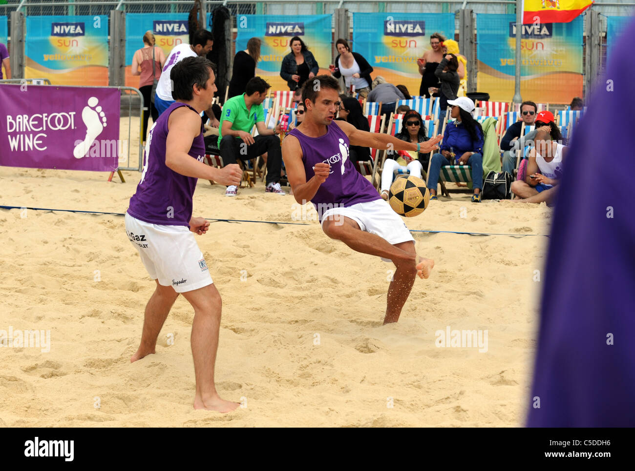 Footvolley hi-res stock photography and images - Alamy