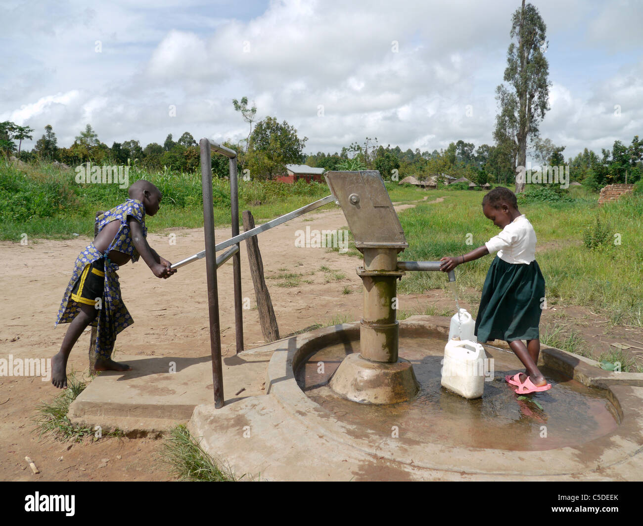 Bore well hi-res stock photography and images - Alamy